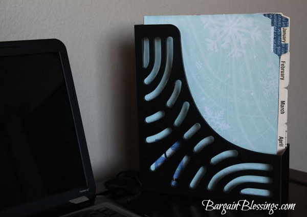 How to Create a Folder Organization System for Monthly and Special Events